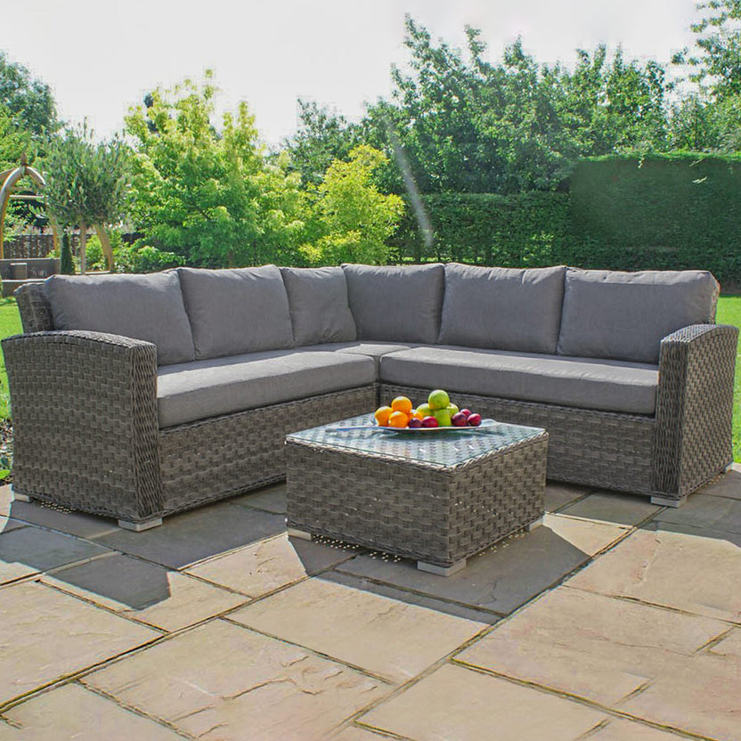 Maze Victoria Small Outdoor Rattan Corner Sofa Group | Roseland