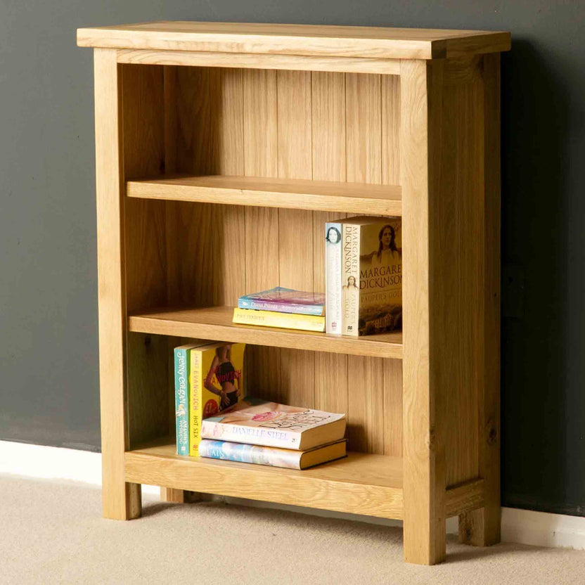 London Oak Small Bookcase | W:70cm | Solid Wood | Light Oak