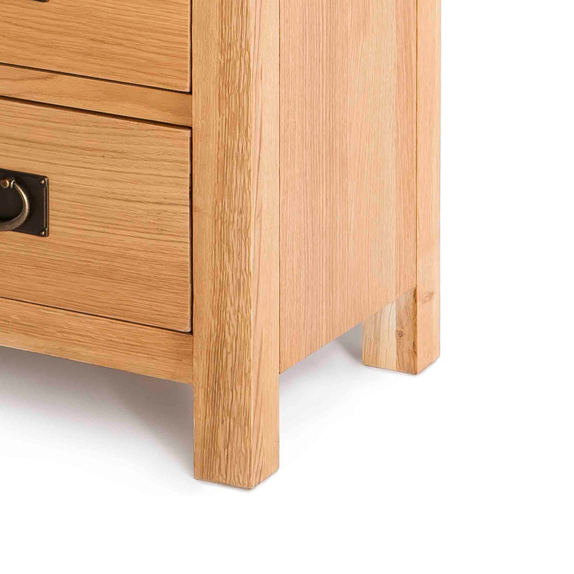 Surrey Oak 2 Over 4 Chest of Drawers | Rustic Waxed Oak